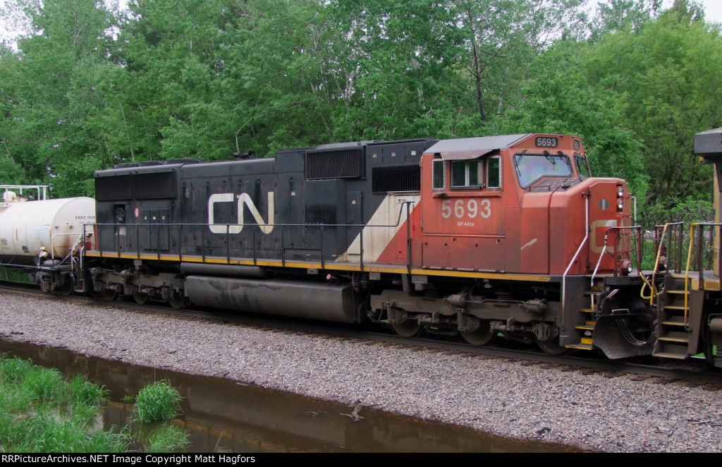 CN 5693
